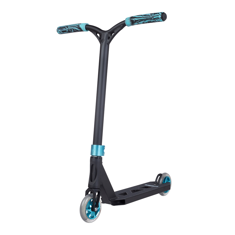 Trotineta Striker Lux Youth Clear/Teal - Skates.ro